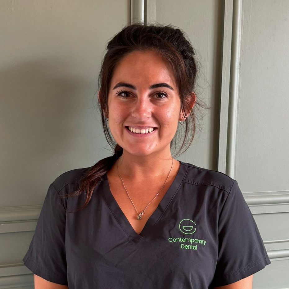 Gabriella Fecci Dentist Exeter - Contemporary Dental